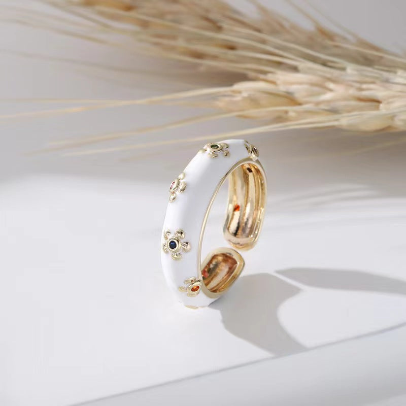 Gemline Contrast Ring - White | Salty – Salty Accessories