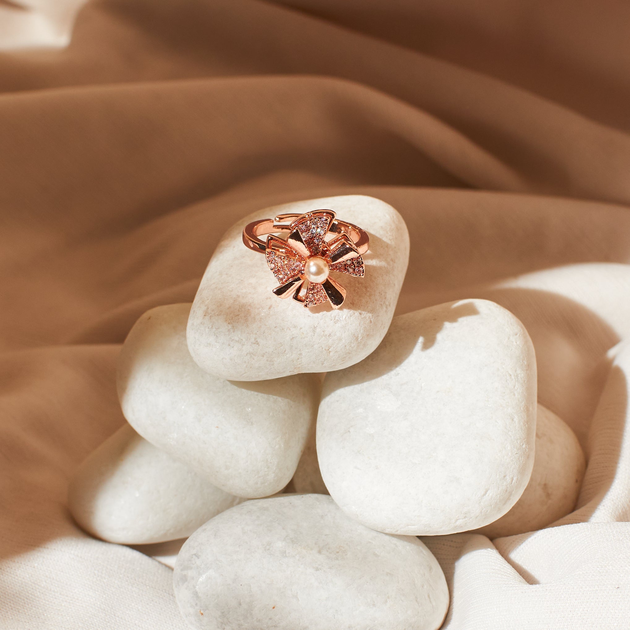 Snapdragon Spinner Ring | Salty – Salty Accessories
